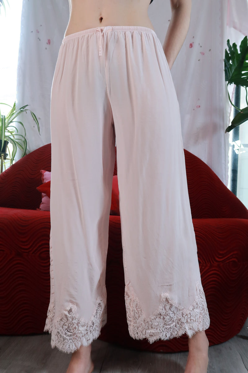 Victoria’s Secret Pink Lace Trim Lounge Pants – Elektra Vintage